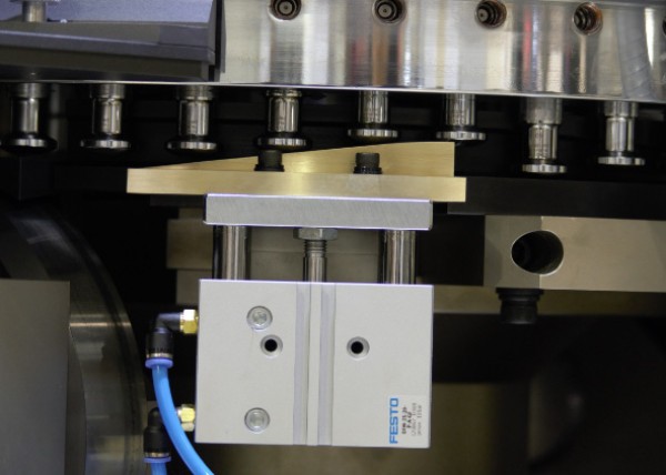 PR3000 Bi Layer Tablet Press